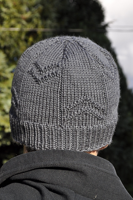 Ravelry: Veloce Hat pattern by Jennifer Chase-Rappaport