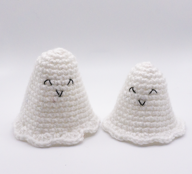 Ravelry: Ghosties pattern by Jesscrafting