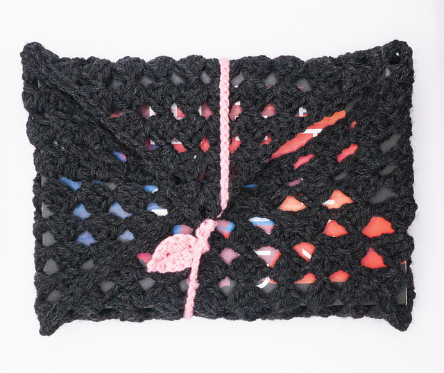 Ravelry: Granny Square Book Cover pattern by Jesscrafting