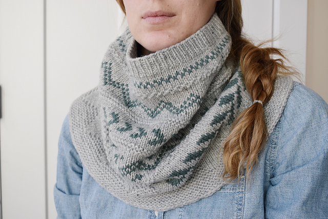 Ravelry: Eirene Cowl pattern by Jessica McDonald