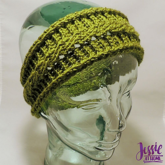 Ravelry: Cabled Ear Warmers pattern by Jessie Rayot
