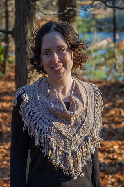 Ravelry: Trilogy pattern by Jessica Sheldon