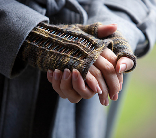 Ravelry: Quintyne Fingerless Mittens pattern by Jeanette Sloan