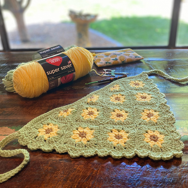 Ravelry: Summer Flowers Bandana pattern by Joni Griego