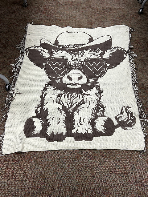 Ravelry: WV Rvs Highland Cow pattern by Jennifer Hedrick
