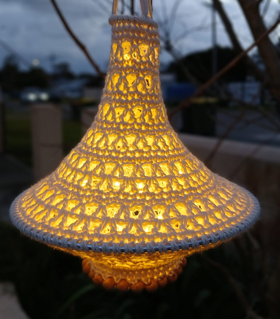Ravelry: Workshop Beaded Lantern pattern by Jill Rakich