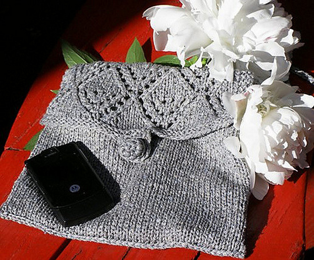 Ravelry: Lacy Diamond Purse pattern by Jill Chatelain