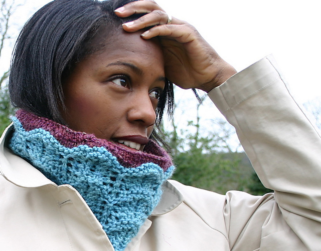 Ravelry: Weather the Storm Cowl pattern by Trisha Paetsch