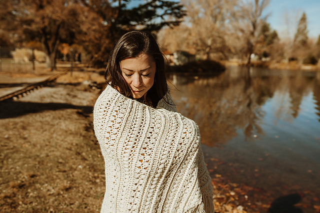 Ravelry: Charlana Blanket Shawl pattern by Lisa Gentry