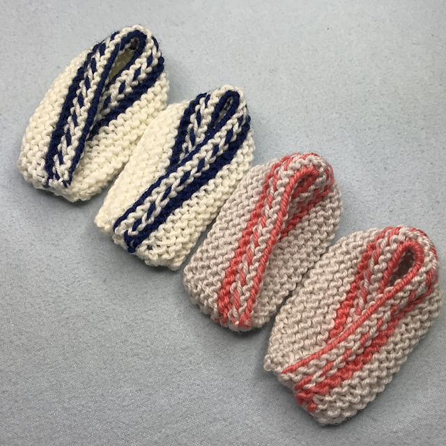 Ravelry: Two Color Baby Booties pattern by Kristen Mangus