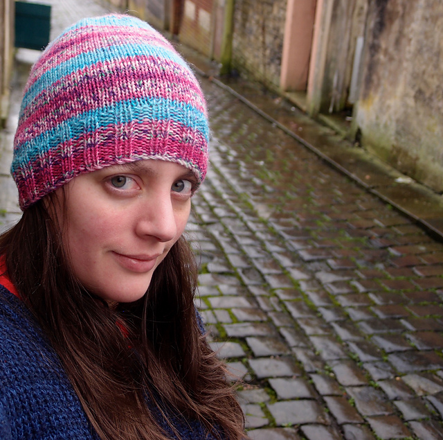 Ravelry: Double Time Basic Hat pattern by Joeli