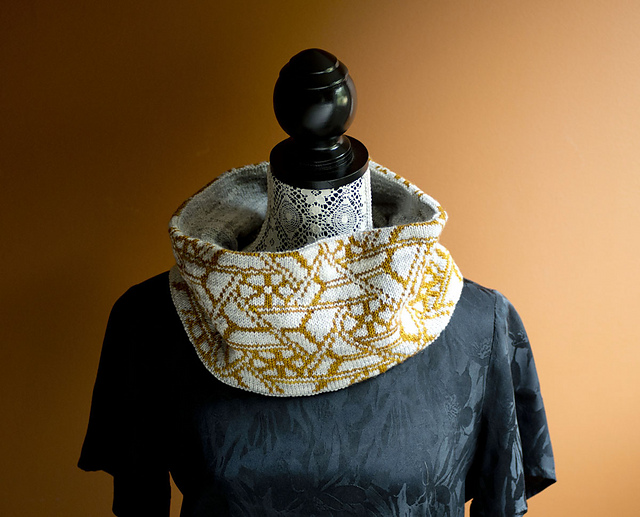 Ravelry: Shutterbug pattern by kraftling