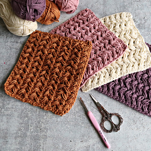 Ravelry: Zig-Zag Crochet Cloth pattern by Jonna Martinez