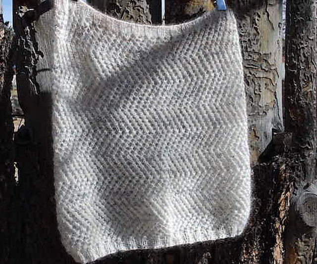 Ravelry: Zee Cowl pattern by Melissa Hansen
