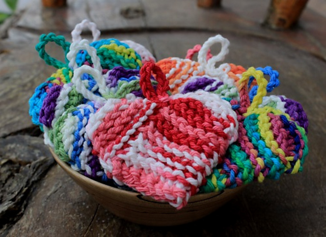 Ravelry: i ♥ tawashi's pattern by Julie Tarsha