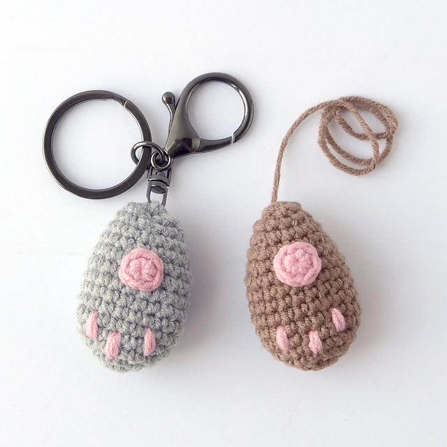 Ravelry: Lucky rabbit foot keychain pattern by Yuliia Matiienko