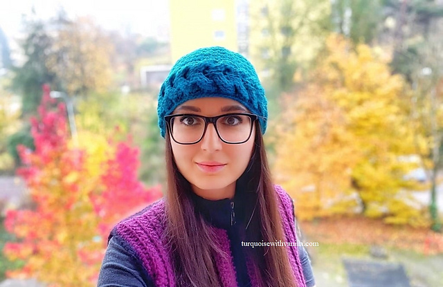 Ravelry: Harmony beanie pattern by Julia Bleau