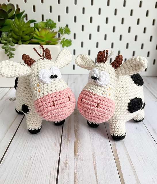 Ravelry: Cow toy pattern by Yulia Klyushina