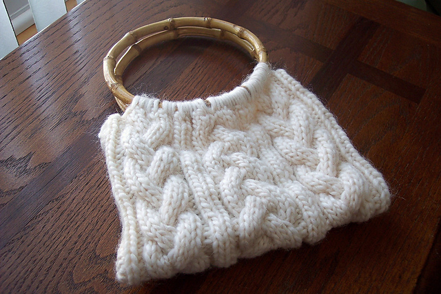 Ravelry: Plait Cable Purse pattern by Jackie Glogowski