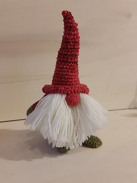 Ravelry: Tomte pattern by Sandra McButton