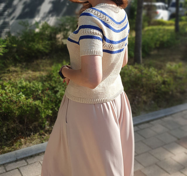 Ravelry: lily knit pattern by Juyoung LEE
