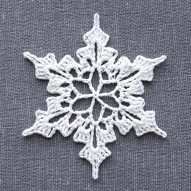 Ravelry: Self-Control Snowflake pattern by Jessica Wifall
