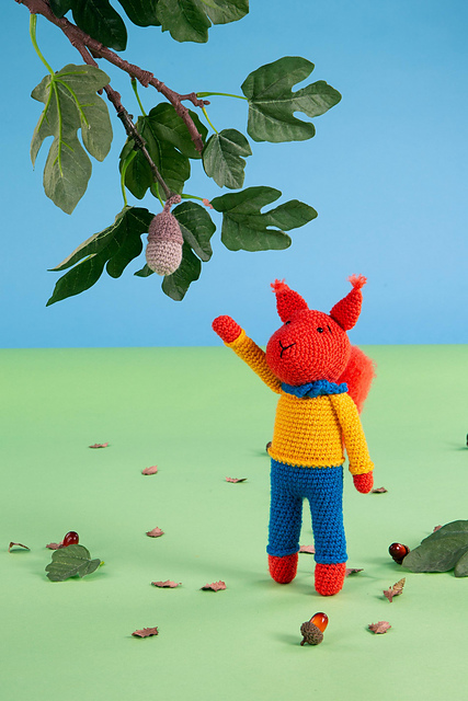 Ravelry: Redfern the Squirrel pattern by Heather C Gibbs (KCACO.UK)