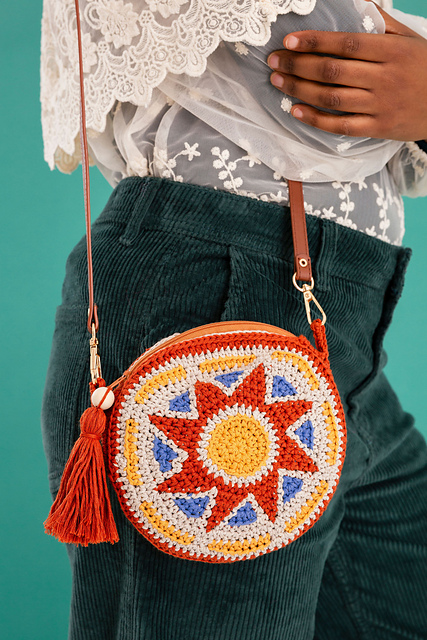 Ravelry: Circa Bag pattern by Heather C Gibbs (KCACO.UK)