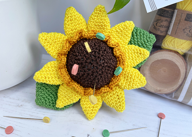 Ravelry: Pretty Petal Pincushion pattern by Heather C Gibbs (KCACO.UK)