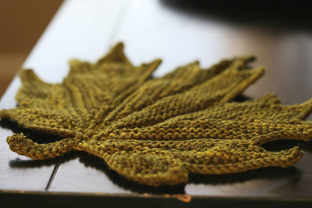 Ravelry: KCCknitntiggy's Decorative knitted maple Leaf