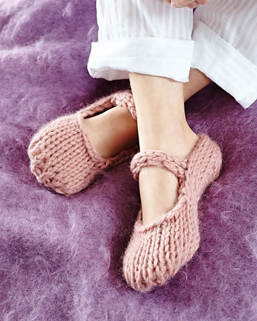 Ravelry: #9 Ballet Slippers pattern by Debbie Bliss