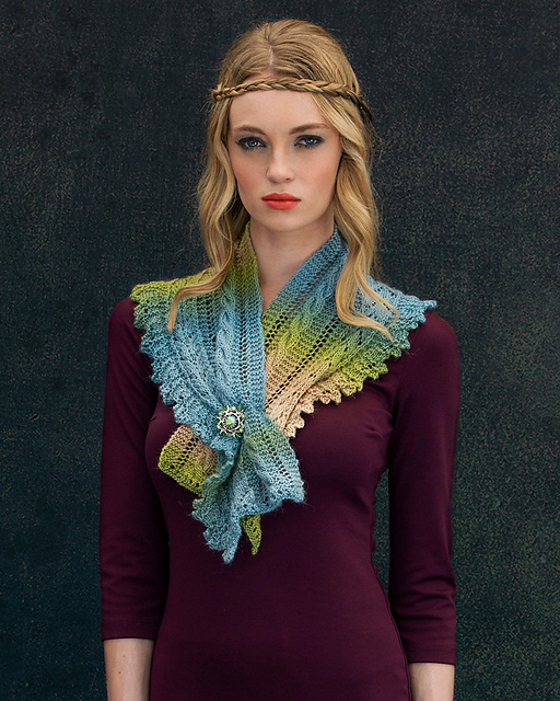Ravelry: Annwn pattern by Louisa Harding