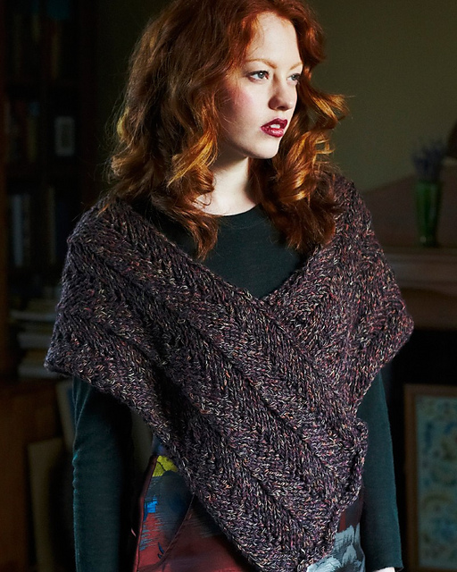 Ravelry: Triangular Scarf pattern by Debbie Bliss