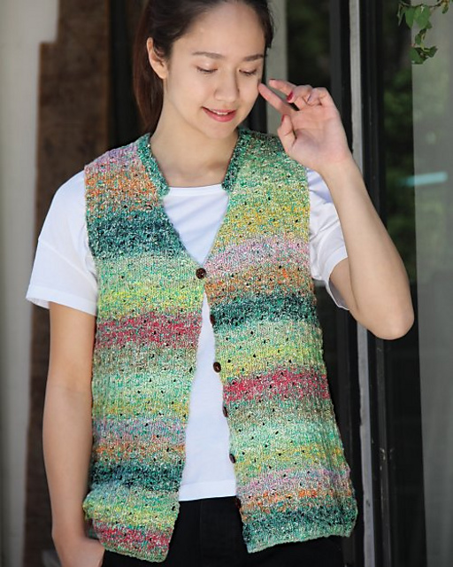 Ravelry: Buttoned Vest pattern by Eisaku Noro Design Team 野呂英作企画室