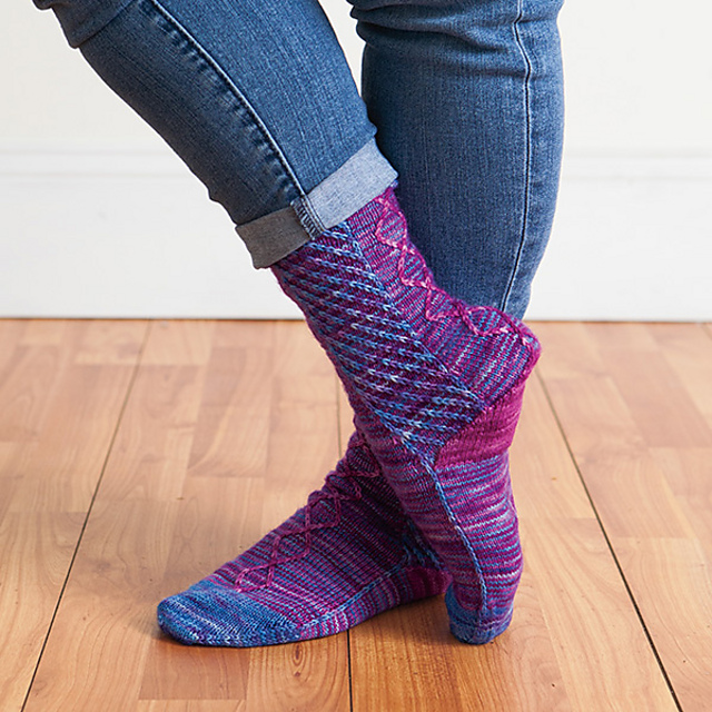 Ravelry: Twirla Socks pattern by Amanda Schwabe