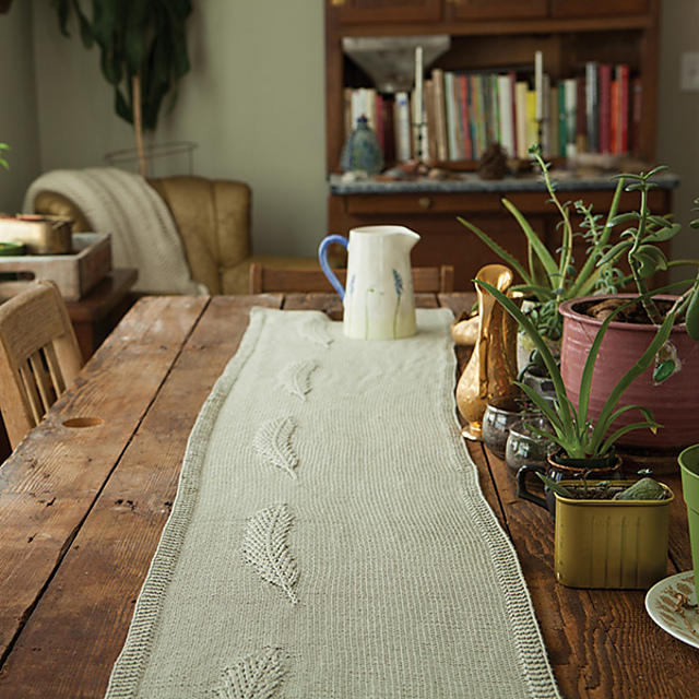 Ravelry: Feather Table Runner pattern by Faye Kennington