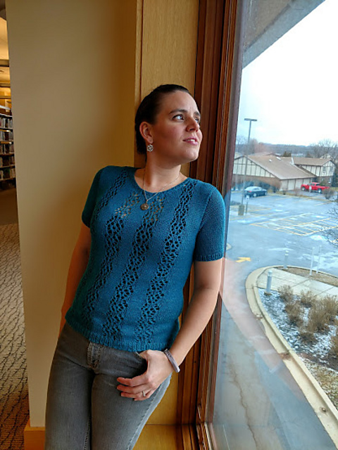 Ravelry: Airelia Top pattern by Alexis Di Gregorio