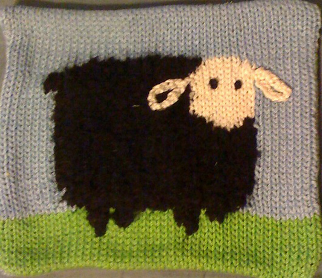 Ravelry: VickiWithNoE's Intarsia Sheep mini-pillow