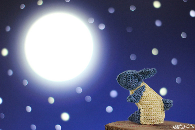 Ravelry: Rabbit origami - To the moon pattern by Kakotille Maillalenvers