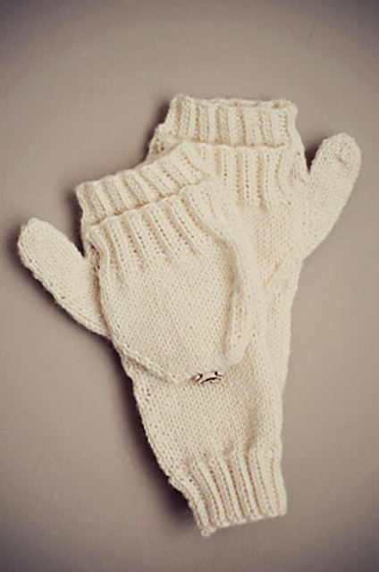 Ravelry: Convertable Mittens pattern by Silka Burgoyne