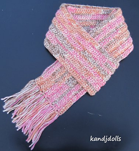 Ravelry: Easy Scarf pattern by Sayjai Thawornsupacharoen
