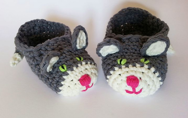 Ravelry: Children Slippers "Cat" pattern by Karin Pichler Designs