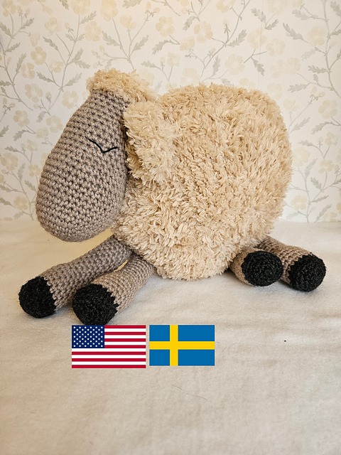 Ravelry: Sheep pillow pattern by Jessika Kåremark