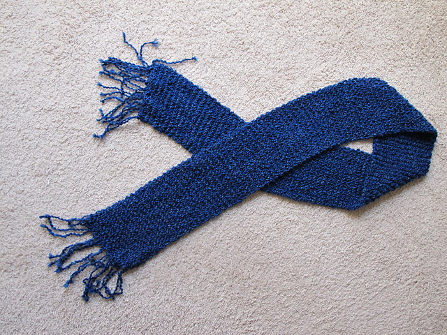 Ravelry: Loopy Garter Stitch Skinny Scarf pattern by Alison Hansel