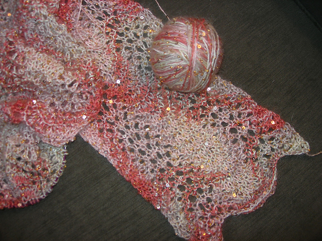 Ravelry: The Wisp Scarf pattern by Fystyred