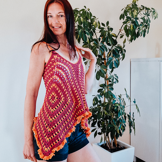 Ravelry: Puff Stitch Granny Square Top pattern by Karmen Režek