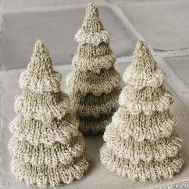 Ravelry: Pine Tree pattern by Tina Vejlø Andersen