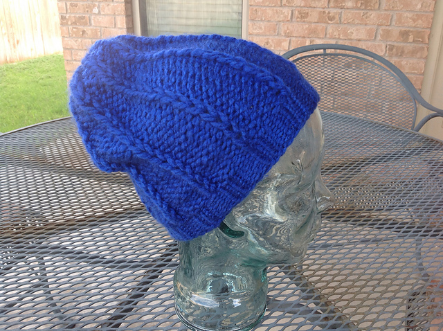 Ravelry: Super Bulky Hat pattern by Alba Cabrera