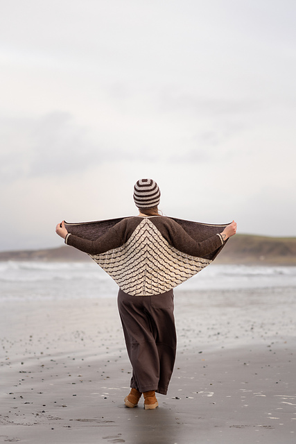 Ravelry: Light Waves pattern by Kate Davies Designs