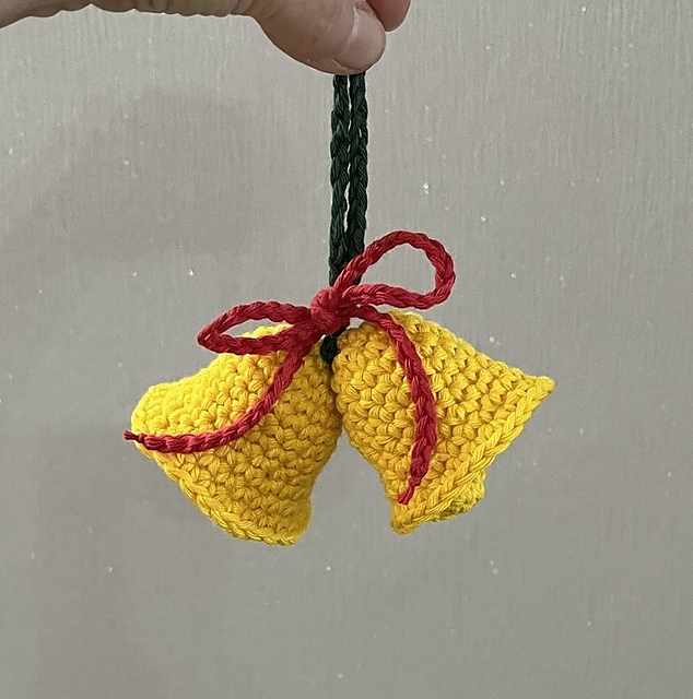 Ravelry: Christmas Bells Decoration pattern by Katy Walley